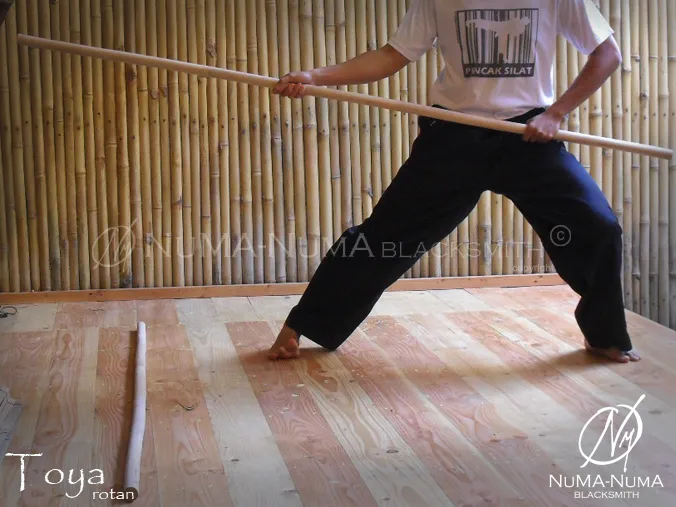 Toya | Wood Weapon | Numa Black Smith